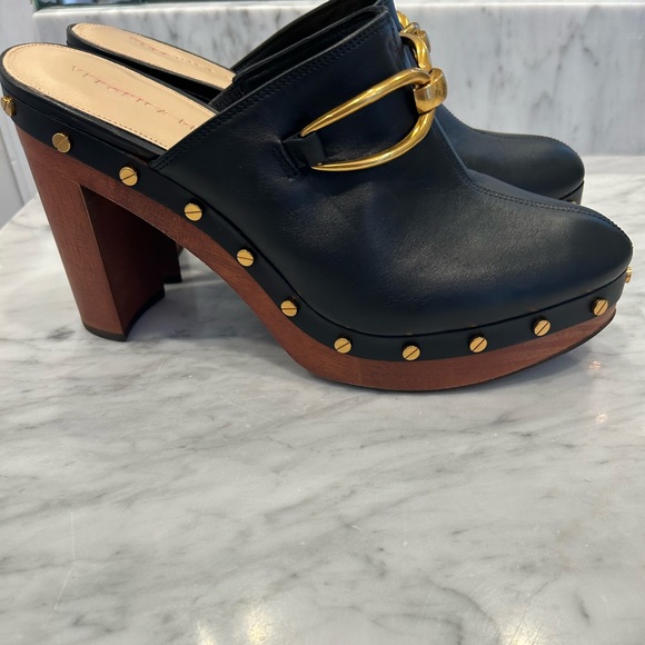 Veronica Beard | Shoes | Veronica Beard Giles Leather Clogs Nwt Gold ...
